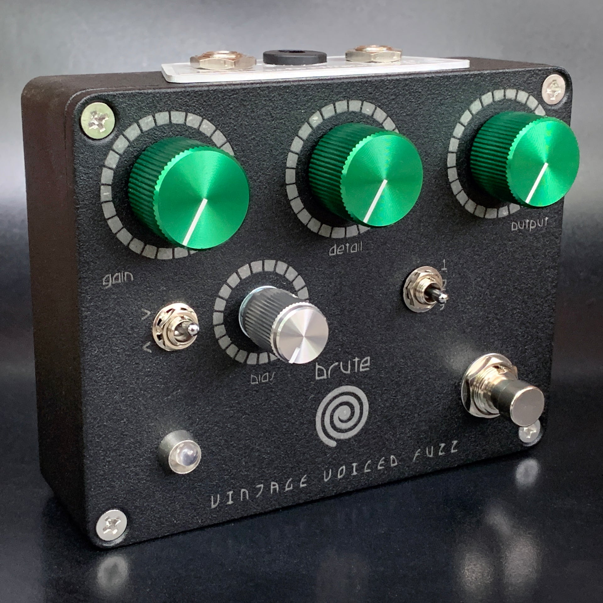 Spiral Electric FX : Handmade Pedals by Tom Cram